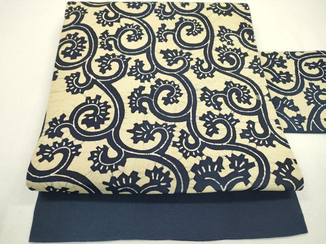 ■■■　サイズ　■■■ 長さ 340cm 幅 29.5cm程 ■■■　商品詳細　■■■ 【正絹】 状態は接写画像のように 表地所々に薄い汚れがございます。 大変上質な逸品になります。 お安く出品致しますので、是非この機会にいかがでしょうか？...