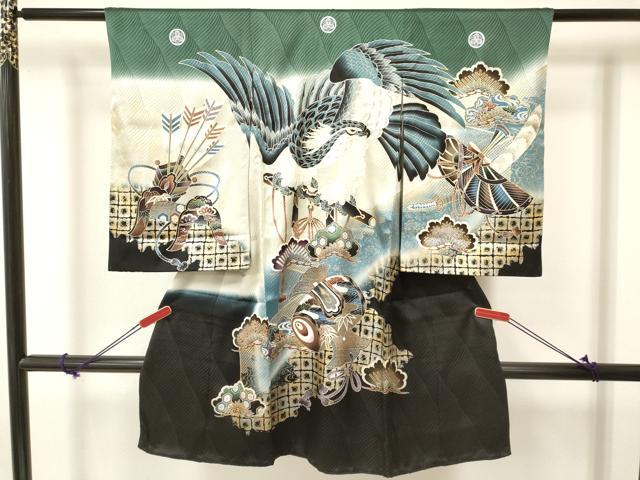 ■■■　サイズ　■■■ 【着物】 身丈 100cm（肩から） 裄丈 47cm 袖丈 57.5cm ■■■　商品詳細　■■■ 産着【正絹・五つ紋】の 状態は接写画像のように裏地・上前おくみ・上前に薄い汚れがございますが その他特に目立ったシミ...