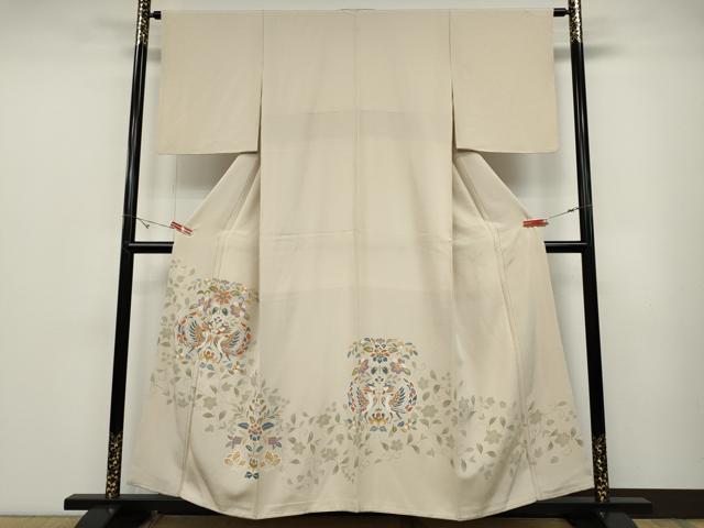■■■　サイズ　■■■ 身丈 156cm（肩から） 裄丈 62.5cm 袖丈 49cm　縫込み 6cm 袖幅 32.5cm 前幅 24.5cm 後幅 30cm 着物縫いこみ 内揚げ 6cm 裄 お袖側 約3cm　身頃側 約5cm ■■■　商...