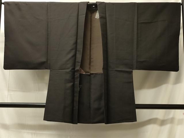 ■■■　サイズ　■■■ 身丈 88cm（肩から） 裄丈 67cm 袖丈 51cm　縫込み 4cm 袖幅 34.5cm 前幅 18.5cm 後幅 30.5cm 裄 お袖側 約1.5cm　身頃側 約3cm ■■■　商品詳細　■■■ 【正絹】 状...