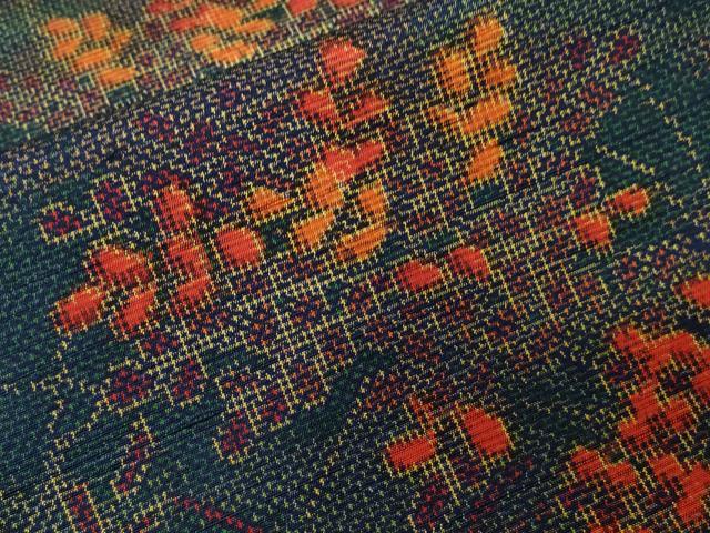 ■■■　サイズ　■■■ 身丈 151cm（肩から） 裄丈 63cm 袖丈 49cm　縫込み 3cm 袖幅 33cm 前幅 22cm 後幅 28cm 着物縫いこみ 内揚げ 0cm 裄 お袖側 約2cm　身頃側 約4cm ■■■　商品詳細　■■...