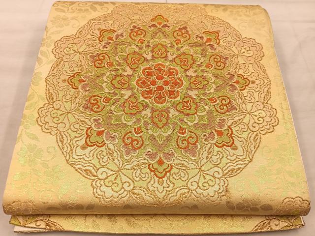 ■■■　サイズ　■■■ 長さ 414cm 幅 31.5cm程 ■■■　商品詳細　■■■ 【正絹・芯なし】 詳細に関しましては、画像をご確認ください。 大変上質な逸品になります。 お安く出品致しますので、是非この機会にいかがでしょうか？ ※汚...