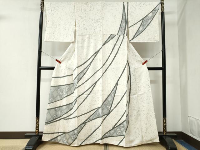 ■■■　サイズ　■■■ 身丈 163cm（肩から） 裄丈 68cm 袖丈 48.5cm　縫込み 10cm 袖幅 36cm 前幅 24cm 後幅 29cm 着物縫いこみ 内揚げ 6.5cm 裄 お袖側 約2cm　身頃側 約3cm ■■■　商品...