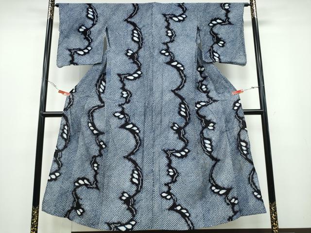 ■■■　サイズ　■■■ 身丈 149cm（肩から） 裄丈 66cm 袖丈 46.5cm　縫込み 0cm 袖幅 33.5cm 前幅 23.5cm 後幅 31cm 着物縫いこみ 内揚げ 0cm 裄 お袖側 約0cm　身頃側 約0cm ■■■　商...