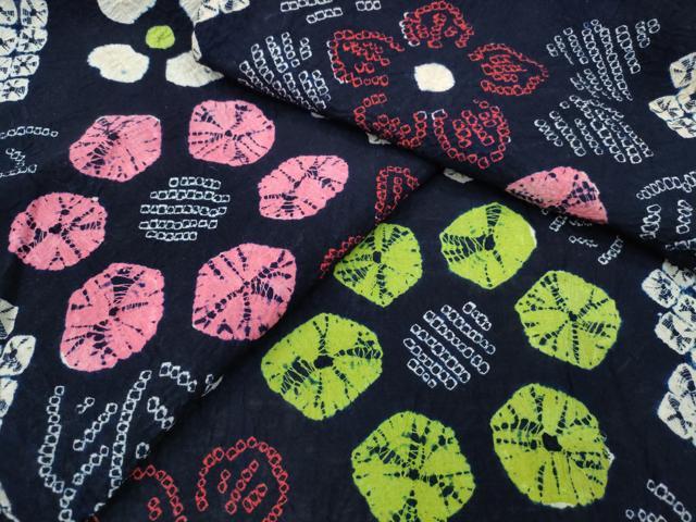 ■■■　サイズ　■■■ 身丈 153cm（肩から） 裄丈 65cm 袖丈 48cm　縫込み 1cm 袖幅 33.5cm 前幅 25cm 後幅 31.5cm 着物縫いこみ 内揚げ 0cm 裄 お袖側 約1cm　身頃側 約3cm ■■■　商品詳...