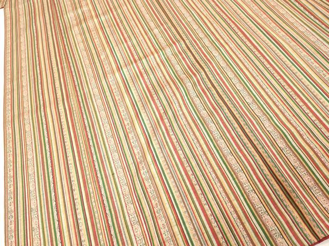 ■■■　サイズ　■■■ 身丈 161cm（肩から） 裄丈 64cm 袖丈 47.5cm　縫込み 3cm 袖幅 32cm 前幅 24cm 後幅 30.5cm 着物縫いこみ 内揚げ 0cm 裄 お袖側 約3cm　身頃側 約2cm ■■■　商品詳...