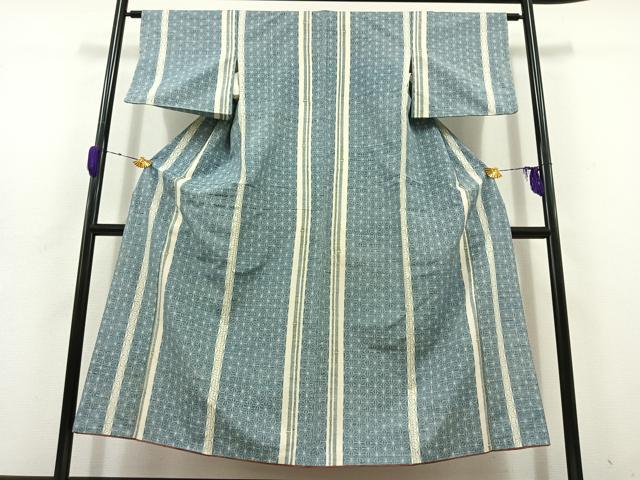 ■■■　サイズ　■■■ 身丈 148cm（肩から） 裄丈 62cm 袖丈 45cm　縫込み 3cm 袖幅 32cm 前幅 23cm 後幅 28cm 着物縫いこみ 内揚げ 3.5cm 裄 お袖側 約4cm　身頃側 約5cm ■■■　商品詳細　...