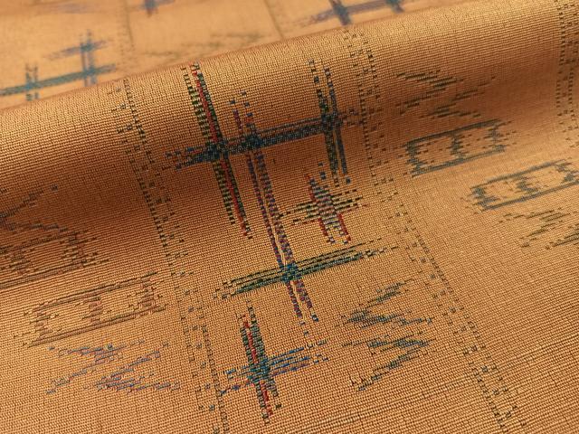 ■■■　サイズ　■■■ 身丈 154cm（肩から） 裄丈 63cm 袖丈 44.5cm　縫込み 5cm 袖幅 33cm 前幅 22.5cm 後幅 28.5cm 着物縫いこみ 内揚げ 0cm 裄 お袖側 約3cm　身頃側 約5cm ■■■　商...