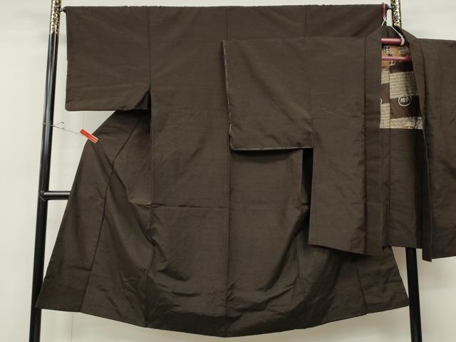 ■■■　サイズ　■■■ 【着物】 身丈 132cm（肩から） 裄丈 65cm 袖丈 46cm　縫込み 3cm 袖幅 33cm 前幅 24.5cm 後幅 30cm 着物縫いこみ 内揚げ 7cm 裄 お袖側 約5cm　身頃側 約4cm 【羽織】...
