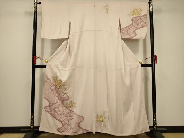 ■■■　サイズ　■■■ 身丈 156cm（肩から） 裄丈 64cm 袖丈 46cm　縫込み 4cm 袖幅 33cm 前幅 23.5cm 後幅 29.5cm 着物縫いこみ 内揚げ 2cm 裄 お袖側 約2.5cm　身頃側 約4cm ■■■　商...