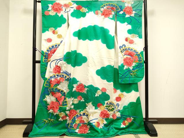 ■■■　サイズ　■■■ 身丈 175cm（肩から） 裄丈 63.5cm 袖丈 104.5cm　縫込み 2.5cm 袖幅 32.5cm 前幅 24.5cm 後幅 30cm 着物縫いこみ 内揚げ 0cm 裄 お袖側 約3cm　身頃側 約2.5c...