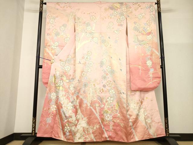 ■■■　サイズ　■■■ 身丈 156cm（肩から） 裄丈 64cm 袖丈 105cm　縫込み 5.5cm 袖幅 33cm 前幅 24cm 後幅 29cm 着物縫いこみ 内揚げ 6cm 裄 お袖側 約2cm　身頃側 約2cm ■■■　商品詳細...