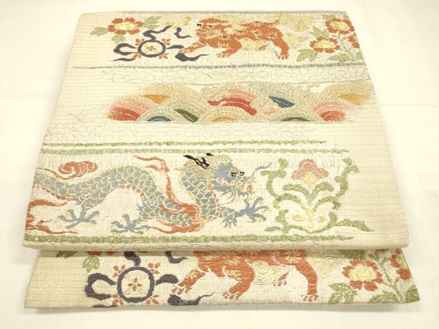 ■■■　サイズ　■■■ 長さ 326cm　幅 31cm程 ■■■　商品詳細　■■■ 【正絹】 状態は接写画像のように表地所々・帯芯・裏地に薄い汚れがございます。 大変上質な逸品になります。 お安く出品致しますので、是非この機会にいかがでしょ...