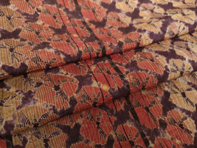 ■■■　サイズ　■■■ 身丈 170.5cm（肩から） 裄丈 68.5cm 袖丈 49cm　縫込み 4.5cm 袖幅 34.5cm 前幅 24.5cm 後幅 30.5cm 着物縫いこみ 内揚げ 5.5cm 裄 お袖側 約3.5cm　身頃側 ...