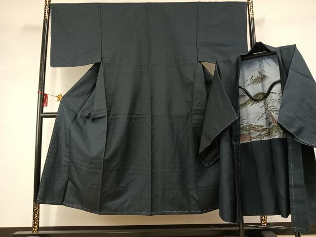 ■■■　サイズ　■■■ 【着物】 身丈 144cm（肩から） 裄丈 68cm 袖丈 48cm　縫込み 4cm 袖幅 34cm 前幅 27cm 後幅 32cm 着物縫いこみ 内揚げ 4cm 裄 お袖側 約6cm　身頃側 約5cm 【羽織】 身...