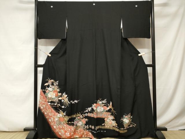 ■■■　サイズ　■■■ 身丈 165cm（肩から） 裄丈 69cm 袖丈 45cm　縫込み 5cm 袖幅 36cm 前幅 26.5cm 後幅 30cm 着物縫いこみ 内揚げ 3cm 裄 お袖側 約1cm　身頃側 約1cm ■■■　商品詳細　...