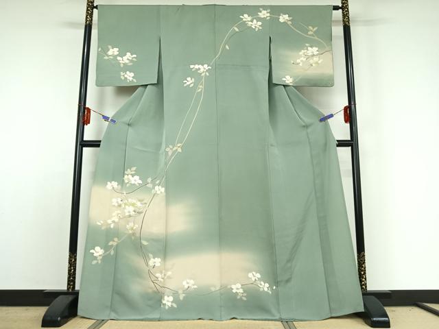 ■■■　サイズ　■■■ 身丈 166cm（肩から） 裄丈 65cm 袖丈 47.5cm　縫込み 4cm 袖幅 34cm 前幅 24cm 後幅 29cm 着物縫いこみ 内揚げ 0cm 裄 お袖側 約1cm　身頃側 約3cm ■■■　商品詳細　...