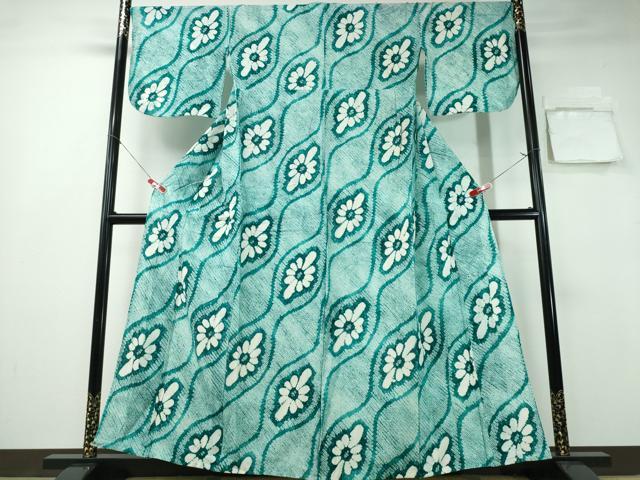 ■■■　サイズ　■■■ 身丈 158cm（肩から） 裄丈 70.5cm 袖丈 43cm　縫込み 3.5cm 袖幅 35.5cm 前幅 23.5cm 後幅 29.5cm 着物縫いこみ 内揚げ 0cm 裄 お袖側 約0cm　身頃側 約0cm ■...