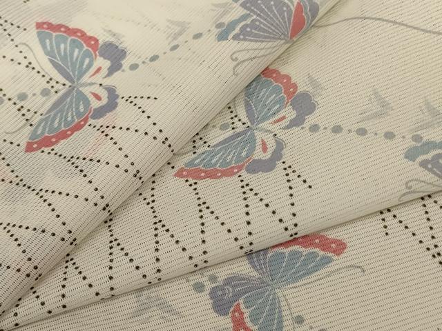 ■■■　サイズ　■■■ 身丈 161.5cm（肩から） 裄丈 62.5cm 袖丈 49cm　縫込み 5cm 袖幅 32.5cm 前幅 23cm 後幅 29cm 着物縫いこみ 内揚げ 2.5cm 裄 お袖側 約3.5cm　身頃側 約2cm ■...