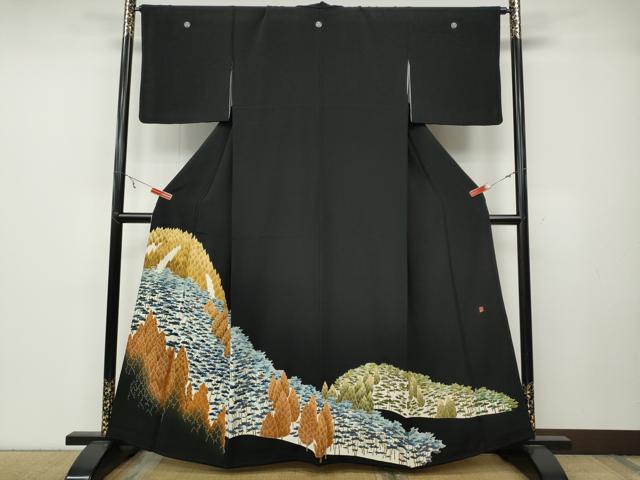 ■■■　サイズ　■■■ 身丈 161cm（肩から） 裄丈 66cm 袖丈 44cm　縫込み 6cm 袖幅 33cm 前幅 26.5cm 後幅 31cm 着物縫いこみ 内揚げ 2cm 裄 お袖側 約1cm　身頃側 約0cm ■■■　商品詳細　...