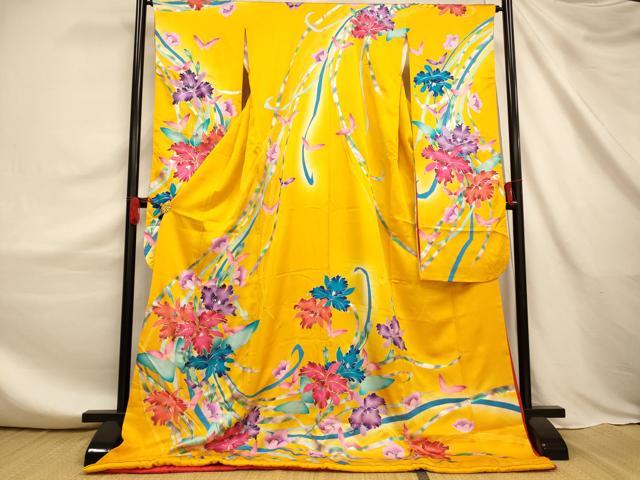 ■■■　サイズ　■■■ 身丈 184cm（肩から） 裄丈 65cm 袖丈 107cm　縫込み 6cm 袖幅 33cm 前幅 24cm 後幅 30cm 着物縫いこみ 内揚げ 0cm 裄 お袖側 約2cm　身頃側 約2cm ■■■　商品詳細　■...