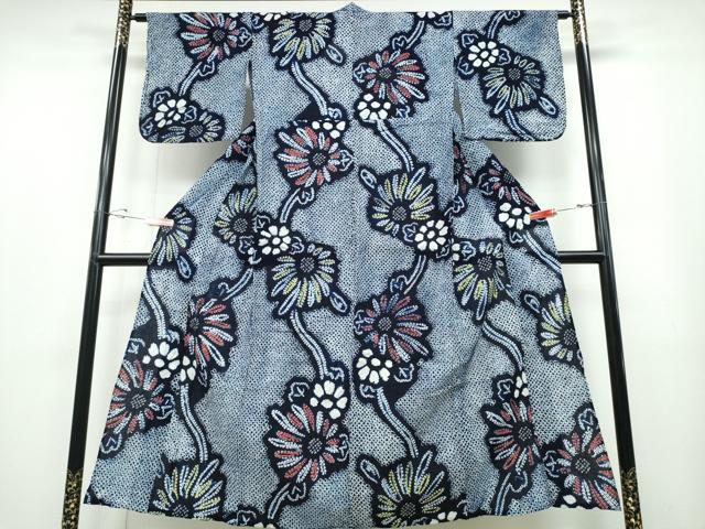 ■■■　サイズ　■■■ 身丈 151cm（肩から） 裄丈 66cm 袖丈 44cm　縫込み 2cm 袖幅 34cm 前幅 24.5cm 後幅 30cm 着物縫いこみ 内揚げ 0cm 裄 お袖側 約0cm　身頃側 約0cm ■■■　商品詳細　...