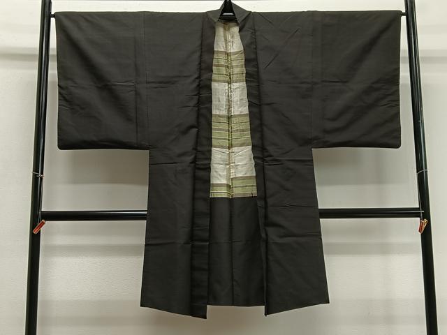 ■■■　サイズ　■■■ 身丈 109.5cm（肩から） 裄丈 66cm 袖丈 54.5cm　縫込み 1cm 袖幅 33cm 前幅 19cm 後幅 30cm 裄 お袖側 約1.5cm　身頃側 約1.5cm ■■■　商品詳細　■■■ 【正絹】 ...