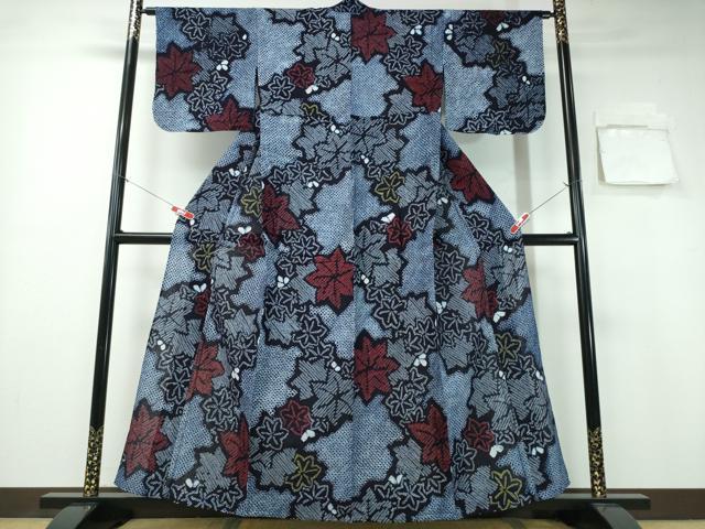 ■■■　サイズ　■■■ 身丈 160.5cm（肩から） 裄丈 65.5cm 袖丈 46cm　縫込み 3cm 袖幅 34cm 前幅 25cm 後幅 29cm 着物縫いこみ 内揚げ 0cm 裄 お袖側 約0.5cm　身頃側 約1cm ■■■　商...