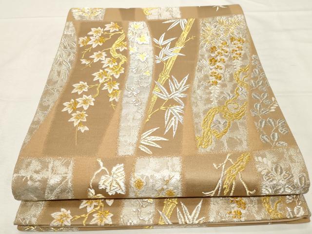 ■■■　サイズ　■■■ 長さ 432cm 幅 30.5cm程 ■■■　商品詳細　■■■ 【正絹・芯なし】 状態は締めてはおりますが 特に目立ったシミ汚れなどもなく大変良い状態です。 大変上質な逸品になります。 お安く出品致しますので、是非こ...