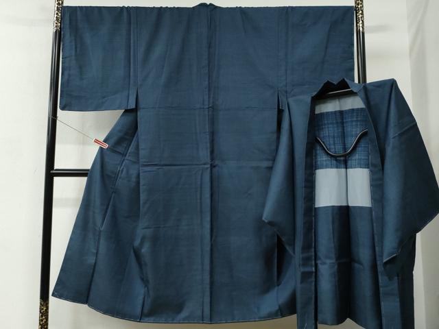 ■■■　サイズ　■■■ 【着物】 身丈 143cm（肩から） 裄丈 69cm 袖丈 50.5cm　縫込み 4cm 袖幅 35cm 前幅 27cm 後幅 30cm 着物縫いこみ 内揚げ 9.5cm 裄 お袖側 約4cm　身頃側 約4cm 【羽...
