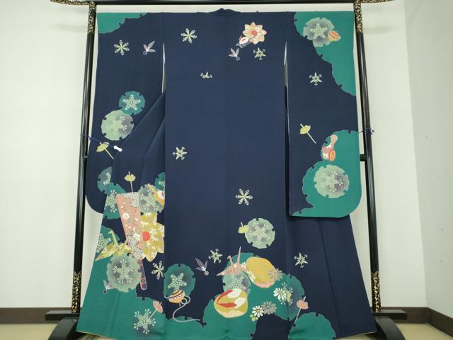 ■■■　サイズ　■■■ 身丈 168.5cm（肩から） 裄丈 67.5cm 袖丈 107.5cm　縫込み 6cm 袖幅 34.5cm 前幅 23.5cm 後幅 29.5cm 着物縫いこみ 内揚げ 3.5cm 裄 お袖側 約1.5cm　身頃側...