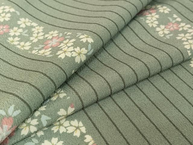 ■■■　サイズ　■■■ 身丈 162cm（肩から） 裄丈 66cm 袖丈 49cm　縫込み 3.5cm 袖幅 33cm 前幅 24cm 後幅 28cm 着物縫いこみ 内揚げ 0cm 裄 お袖側 約1cm　身頃側 約1cm ■■■　商品詳細　...