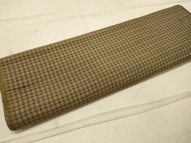 ■■■　サイズ　■■■ 長さ　　着尺分あり 幅　　　約36.5cm ■■■　商品詳細　■■■ 【正絹・未使用】 状態は特に目立ったシミ汚れなどもなく大変良い状態です。 大変上質な逸品になっております。 お安く出品致しますので、是非この機会に...