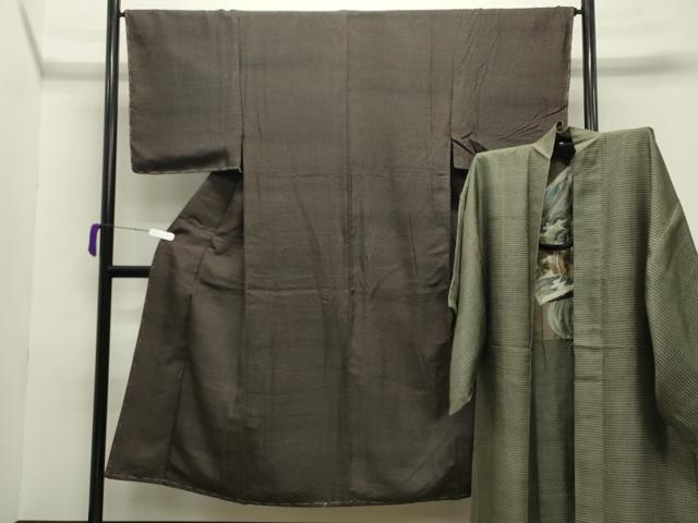 ■■■　サイズ　■■■ 【着物】 身丈 145cm（肩から） 裄丈 66.5cm 袖丈 50cm　縫込み 3cm 袖幅 33.5cm 前幅 24.5cm 後幅 30.5cm 着物縫いこみ 内揚げ 3.5cm 裄 お袖側 約2.5cm　身頃側...