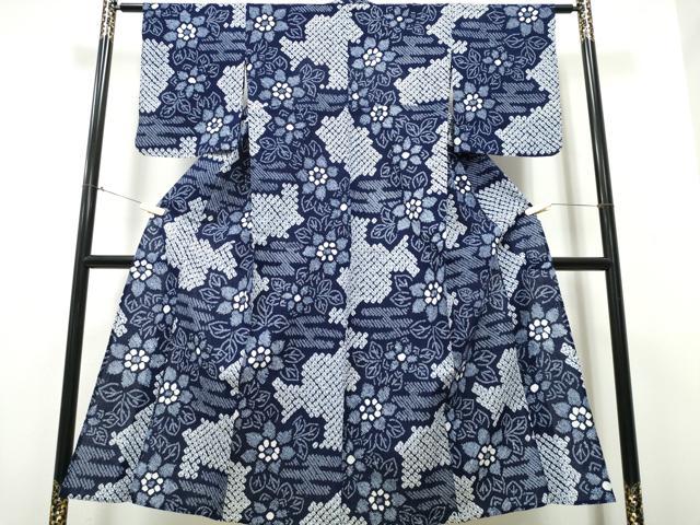 ■■■　サイズ　■■■ 身丈 147cm（肩から） 裄丈 62.5cm 袖丈 48.5cm　縫込み 3.5cm 袖幅 31.5cm 前幅 25cm 後幅 30cm 着物縫いこみ 内揚げ 0cm 裄 お袖側 約2.5cm　身頃側 約1cm ■...