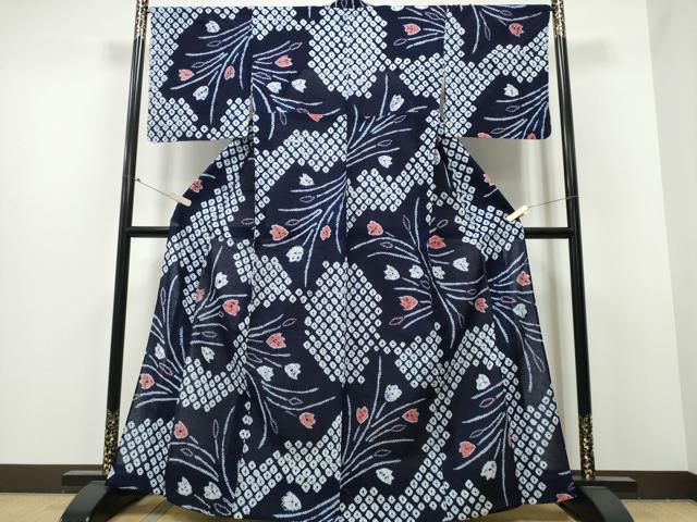 ■■■　サイズ　■■■ 身丈 165cm（肩から） 裄丈 68cm 袖丈 48.5cm　縫込み 4cm 袖幅 35cm 前幅 23.5cm 後幅 30.5cm 着物縫いこみ 内揚げ 0cm 裄 お袖側 約0.5cm　身頃側 約2cm ■■■...