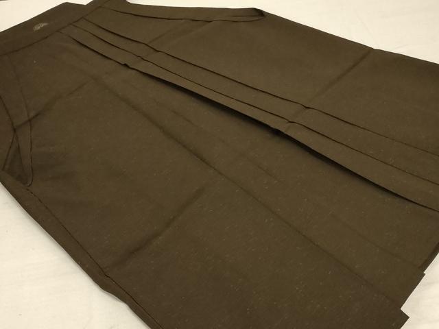 ■■■　サイズ　■■■ 紐下丈　約83cm ■■■　商品詳細　■■■ 【正絹】 状態は接写画像のように腰板タグ部分に汚れがございますが その他特に目立ったシミ汚れなどもなく大変良い状態です。 大変上質な逸品になります。 お安く出品致しますの...