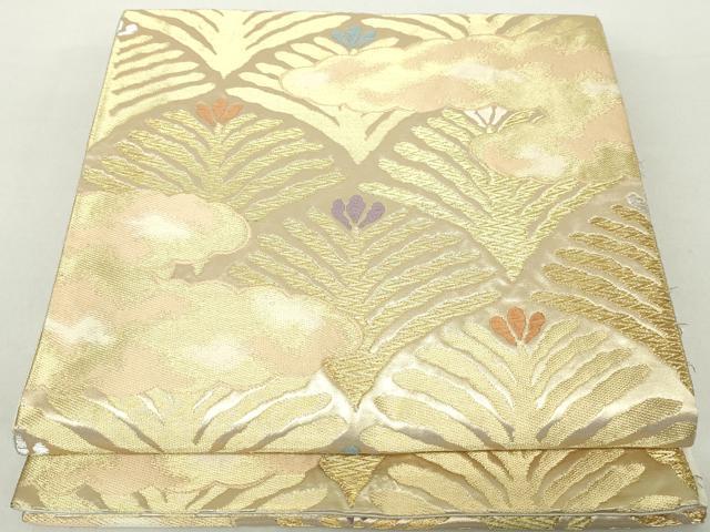 ■■■　サイズ　■■■ 長さ 426cm 幅 30cm程 ■■■　商品詳細　■■■ 【正絹】 詳細に関しましては、画像をご確認ください。 大変上質な逸品になります。 お安く出品致しますので、是非この機会にいかがでしょうか？ ※汚れ等に関しま...