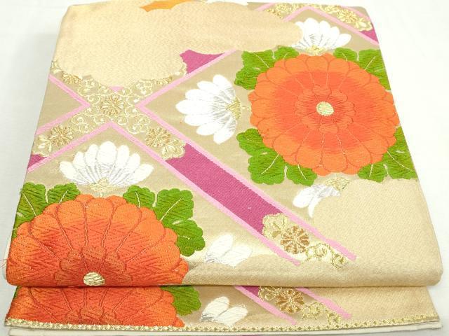 ■■■　サイズ　■■■ 長さ 436cm 幅 30cm程 ■■■　商品詳細　■■■ 【正絹・芯なし】 詳細に関しましては、画像をご確認ください。 大変上質な逸品になります。 お安く出品致しますので、是非この機会にいかがでしょうか？ ■■■　...