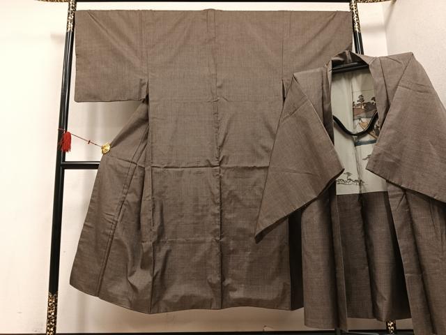 ■■■　サイズ　■■■ 【着物】 身丈 139.5cm（肩から） 裄丈 68cm 袖丈 47.5cm　縫込み 2.5cm 袖幅 34cm 前幅 26cm 後幅 30.5cm 着物縫いこみ 内揚げ 3cm 裄 お袖側 約0cm　身頃側 約0c...