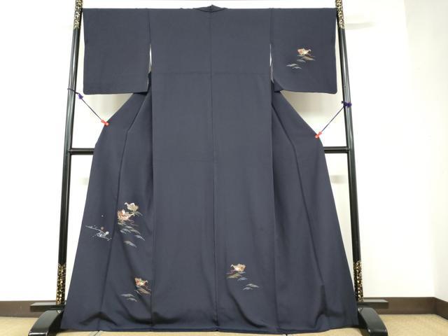 ■■■　サイズ　■■■ 身丈 168cm（肩から） 裄丈 68cm 袖丈 48.5cm　縫込み 4cm 袖幅 35cm 前幅 25cm 後幅 30.5cm 着物縫いこみ 内揚げ 1cm 裄 お袖側 約3cm　身頃側 約3cm ■■■　商品詳...