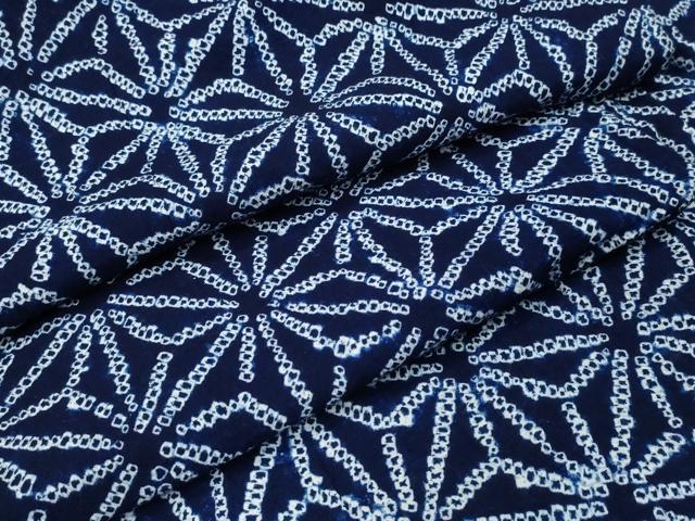 ■■■　サイズ　■■■ 身丈 160cm（肩から） 裄丈 64cm 袖丈 44.5cm　縫込み 3cm 袖幅 33.5cm 前幅 26cm 後幅 29.5cm 着物縫いこみ 内揚げ 0cm 裄 お袖側 約2cm　身頃側 約2.5cm ■■■...