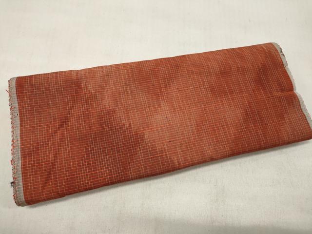 ■■■　サイズ　■■■ 長さ　着尺分あり 幅 　37cm程 ■■■　商品詳細　■■■ 【正絹・未使用】 状態は特に目立ったシミ汚れなどもなく大変良い状態です。 大変上質な逸品になります。 お安く出品致しますので、是非この機会にいかがでしょう...