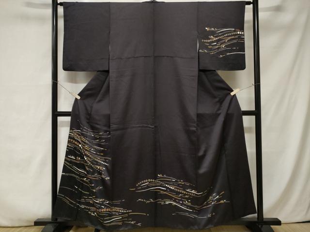 ■■■　サイズ　■■■ 身丈 156cm（肩から） 裄丈 63cm 袖丈 48cm　縫込み 4cm 袖幅 32cm 前幅 24cm 後幅 30cm 着物縫いこみ 内揚げ 10cm 裄 お袖側 約2cm　身頃側 約4cm ■■■　商品詳細　■...