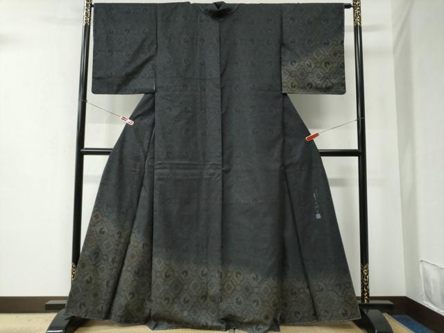 ■■■　サイズ　■■■ 身丈 165cm（肩から） 裄丈 66cm 袖丈 48cm　縫込み 3cm 袖幅 33cm 前幅 30.5cm 後幅 34.5cm 着物縫いこみ 内揚げ 4cm 裄 お袖側 約4cm　身頃側 約4cm ■■■　商品詳...