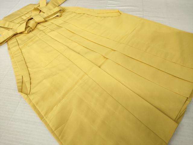 ■■■　サイズ　■■■ 紐下丈　約82cm ■■■　商品詳細　■■■ 【正絹】 状態は接写画像のように一の襞・腰板・前紐・後紐にアクがございますが その他特に目立ったシミ汚れなどもなく大変良い状態です。 人間国宝 甲田綏郎氏は、昭和4年(1...