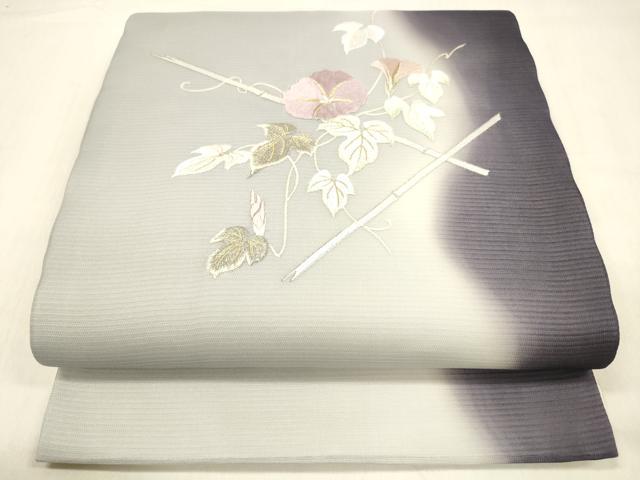 ■■■　サイズ　■■■ 長さ 442cm 幅 30.5cm程 ■■■　商品詳細　■■■ 【正絹】 状態は接写画像のように 太鼓に薄い汚れがございますが その他特に目立ったシミ汚れなどもなく大変良い状態です。 大変上質な逸品になります。 お安...