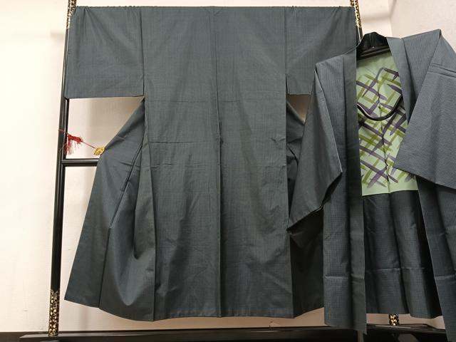 ■■■　サイズ　■■■ 【着物】 身丈 144cm（肩から） 裄丈 70cm 袖丈 47.5cm　縫込み 5.5cm 袖幅 36cm 前幅 26.5cm 後幅 31cm 着物縫いこみ 内揚げ 14cm 裄 お袖側 約1cm　身頃側 約2.5...