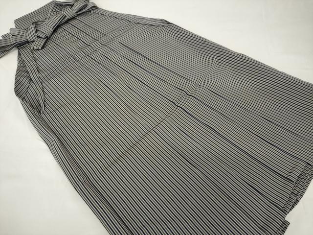 ■■■　サイズ　■■■ 紐下丈　約93cm ■■■　商品詳細　■■■ 【正絹】 状態は特に目立ったシミ汚れなどもなく大変良い状態です。 大変上質な逸品になります。 お安く出品致しますので、是非この機会にいかがでしょうか？ ■■■　注意事項　...