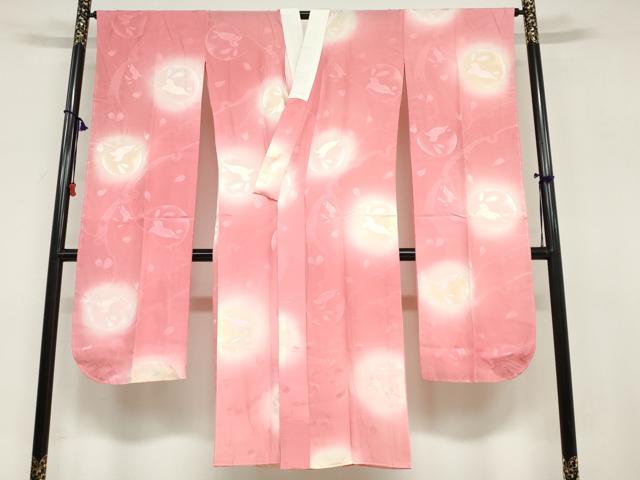 ■■■　サイズ　■■■ 身丈 134cm（肩から） 裄丈 68.5cm 袖丈 115cm　縫込み 3cm 袖幅 34.5cm 前幅 27.5cm 後幅 31.5cm 着物縫いこみ 内揚げ 0cm 裄 お袖側 約2cm　身頃側 約1cm ■■...